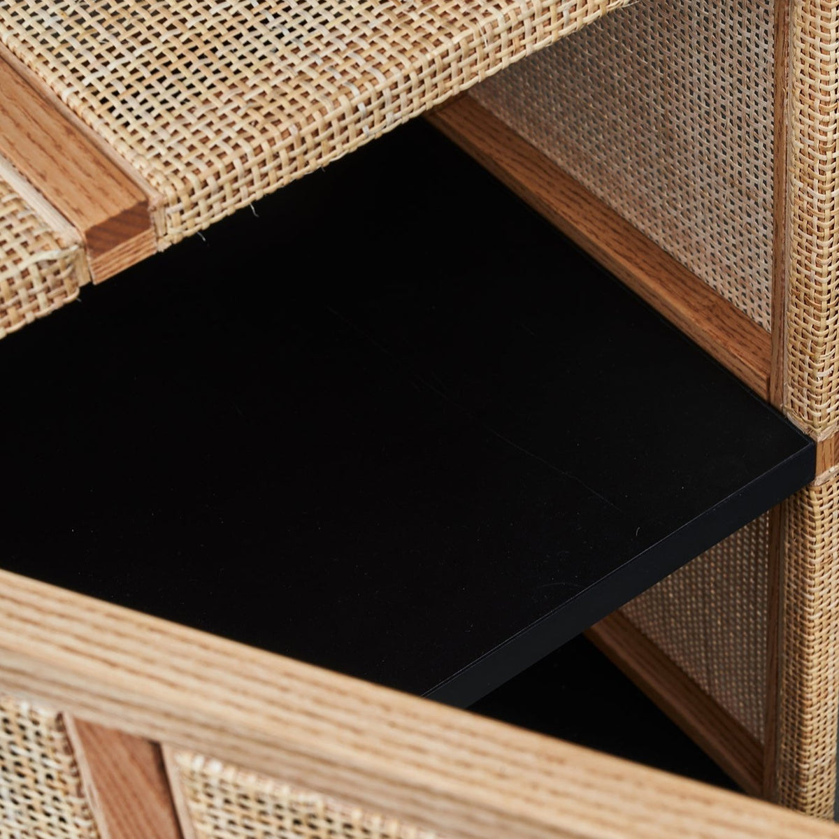 DORSET SIDE TABLE - JOSMO