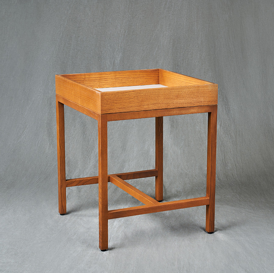 TRÉ - SIDE TABLE - JOSMO